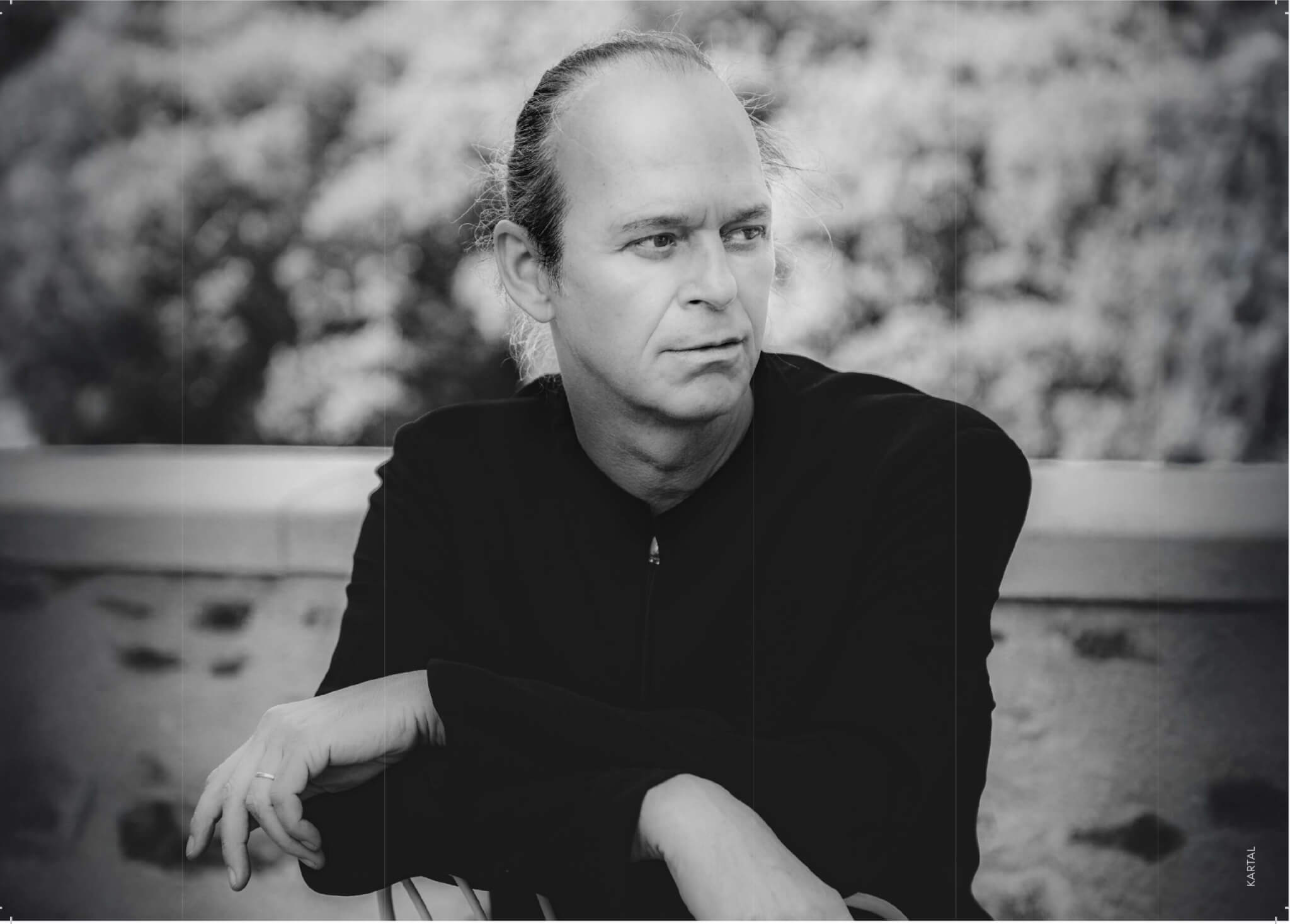 Bouzouk : un grand vent de mimosa • L'Éventail