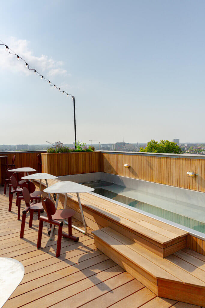 Au JAM Gand, Lionel Jadot transforme une caserne militaire en hôtel ...