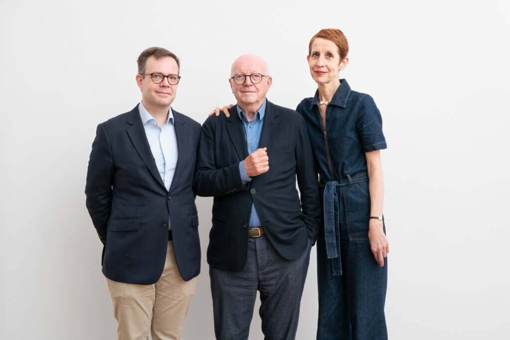 Galerie Patrick Derom 40 ans d'art moderne et contemporain • L'Éventail